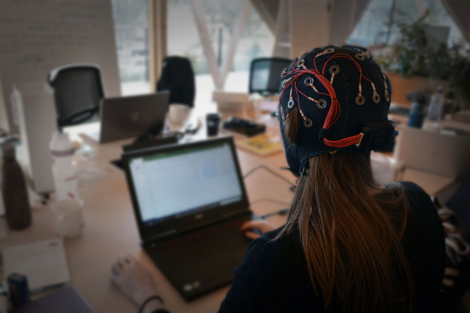 High Density EEG System 101: The Ultimate Guide – EMOTIV